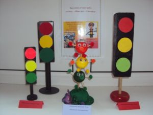Traffic light crafts with their own hands (122 photos) - easy ...
